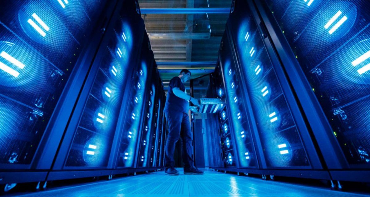 Supercomputador: Conheça a construção da Intel | AE Digital